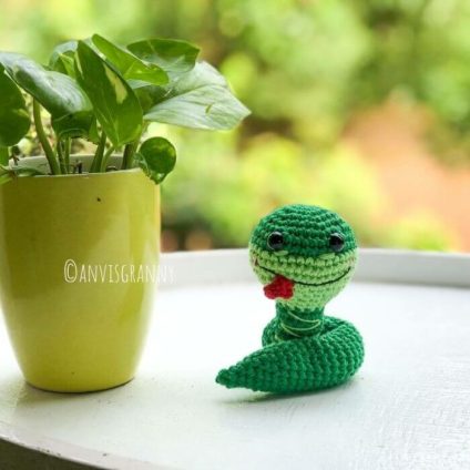 Crochet Snake Pattern Free - Anvis Granny Handicrafts